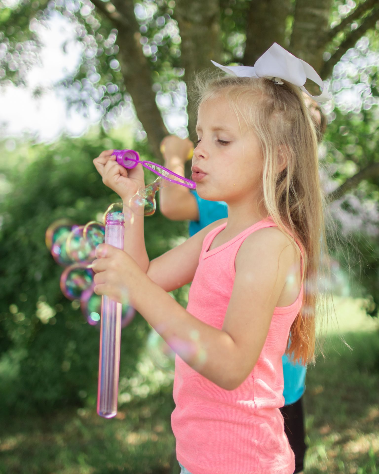 SunnyDays | MAXX BUBBLES BUBBLE WAND SMALL 4 OZ - 6 PACK COMBO PACK