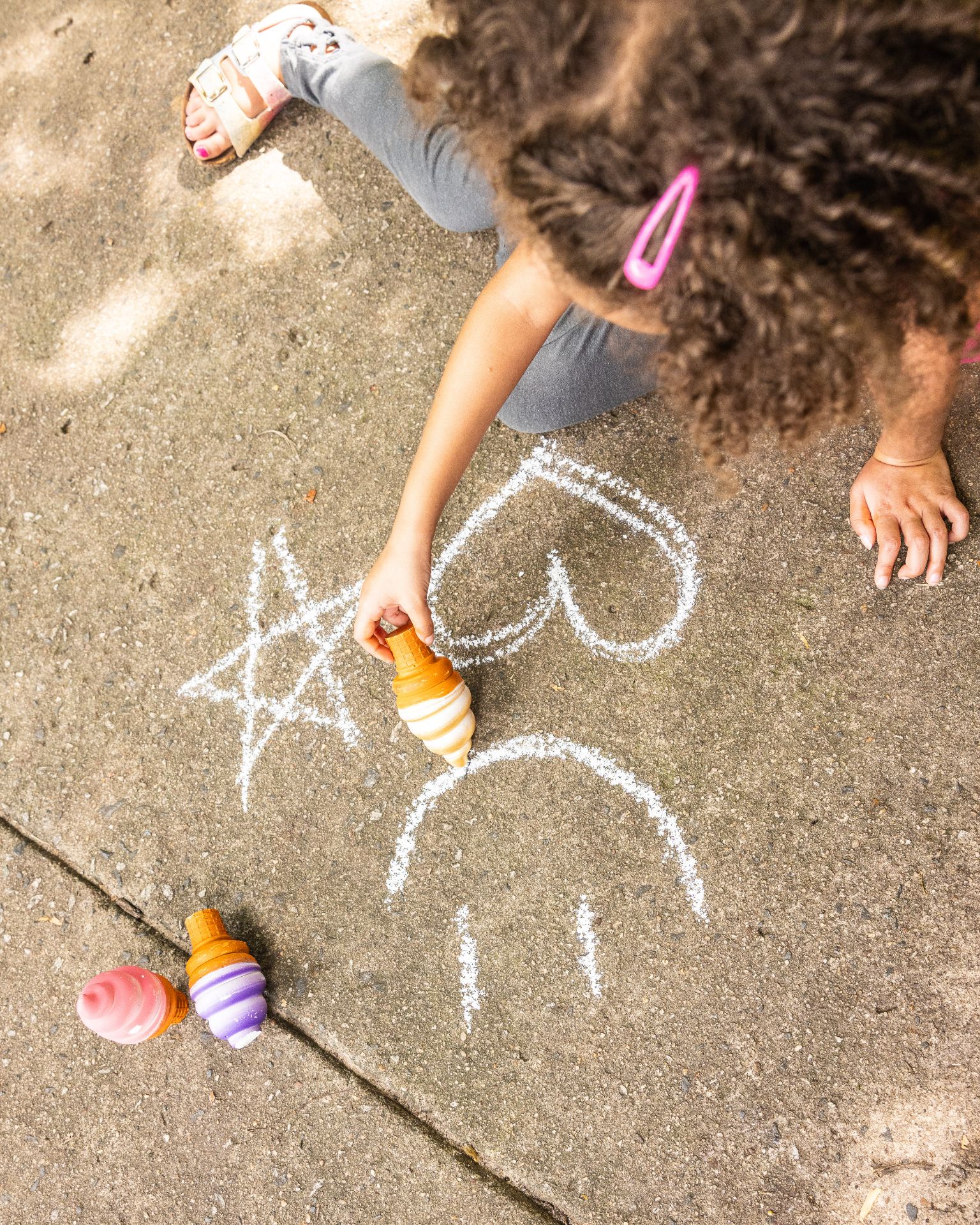 SunnyDays | Chalk Tails Ice Cream Chalk - Washable Sidewalk Chalk